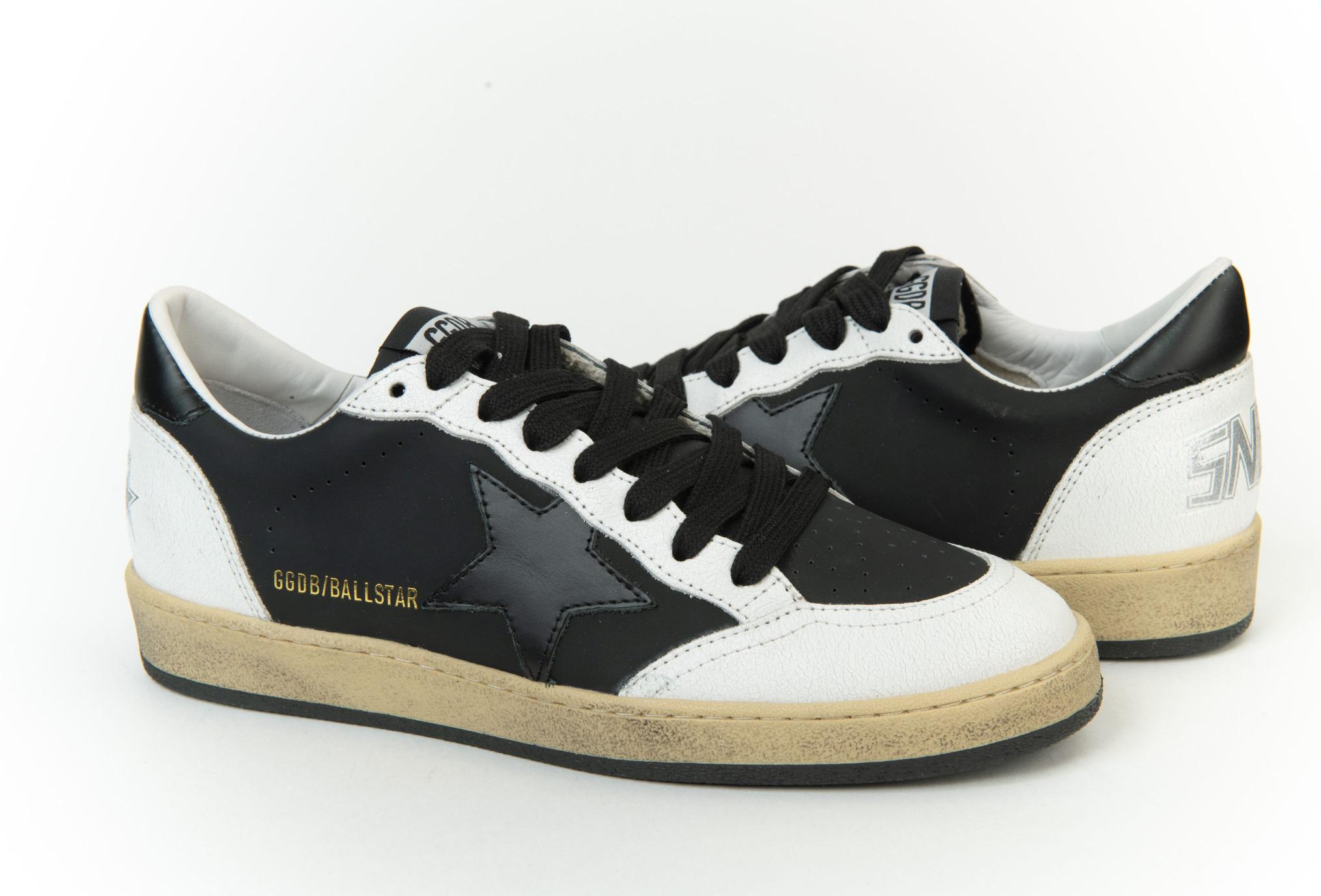 Golden Goose BALLSTAR White Black - Size.ge