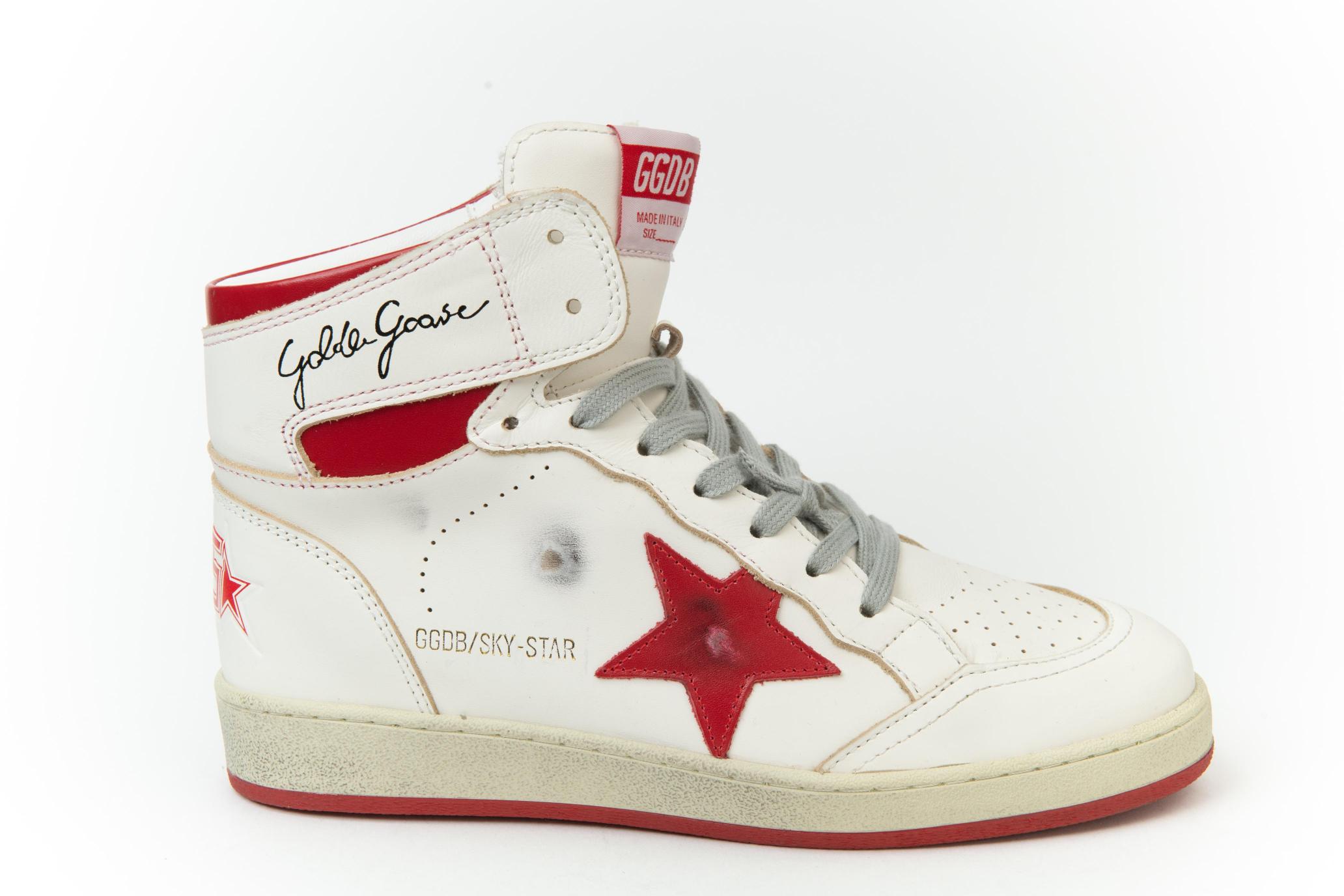 Golden Goose High Top sneakers with red star - Size.ge