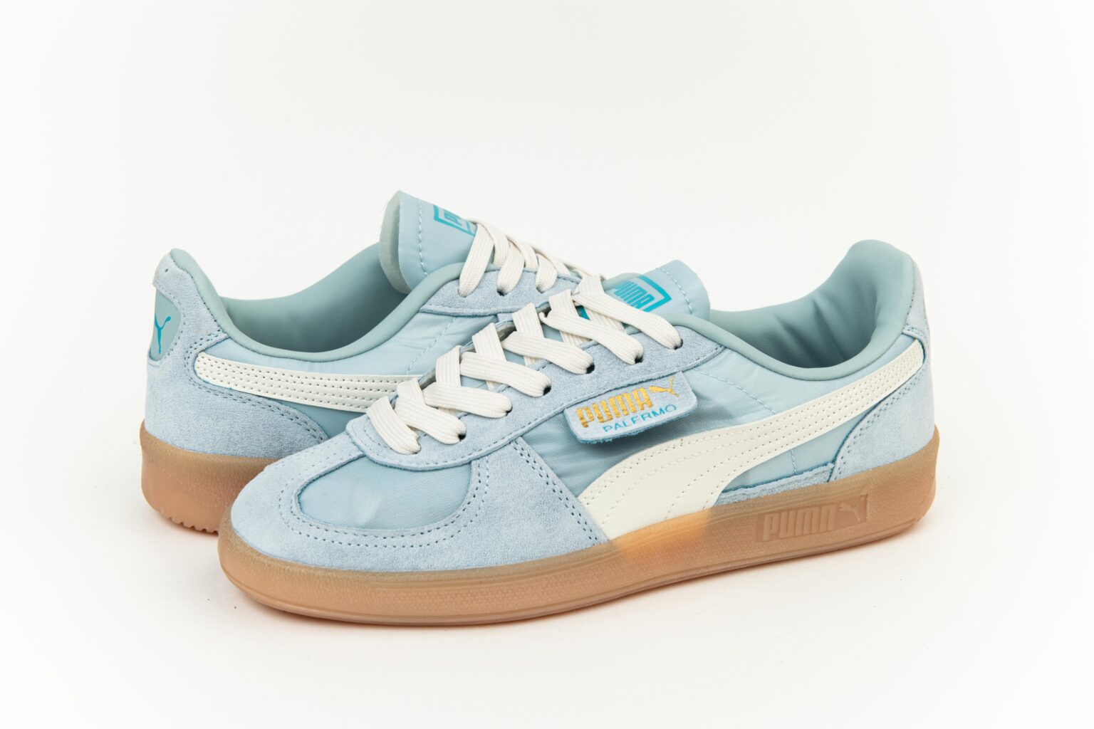 Light Blue / White Color Puma Sneakers - Size.ge