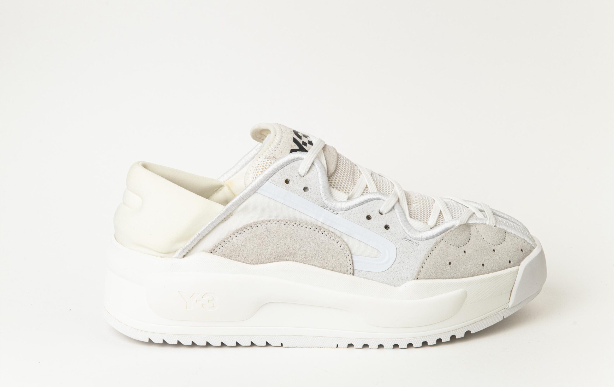 White Sneakers Y3 for Man - Size.ge