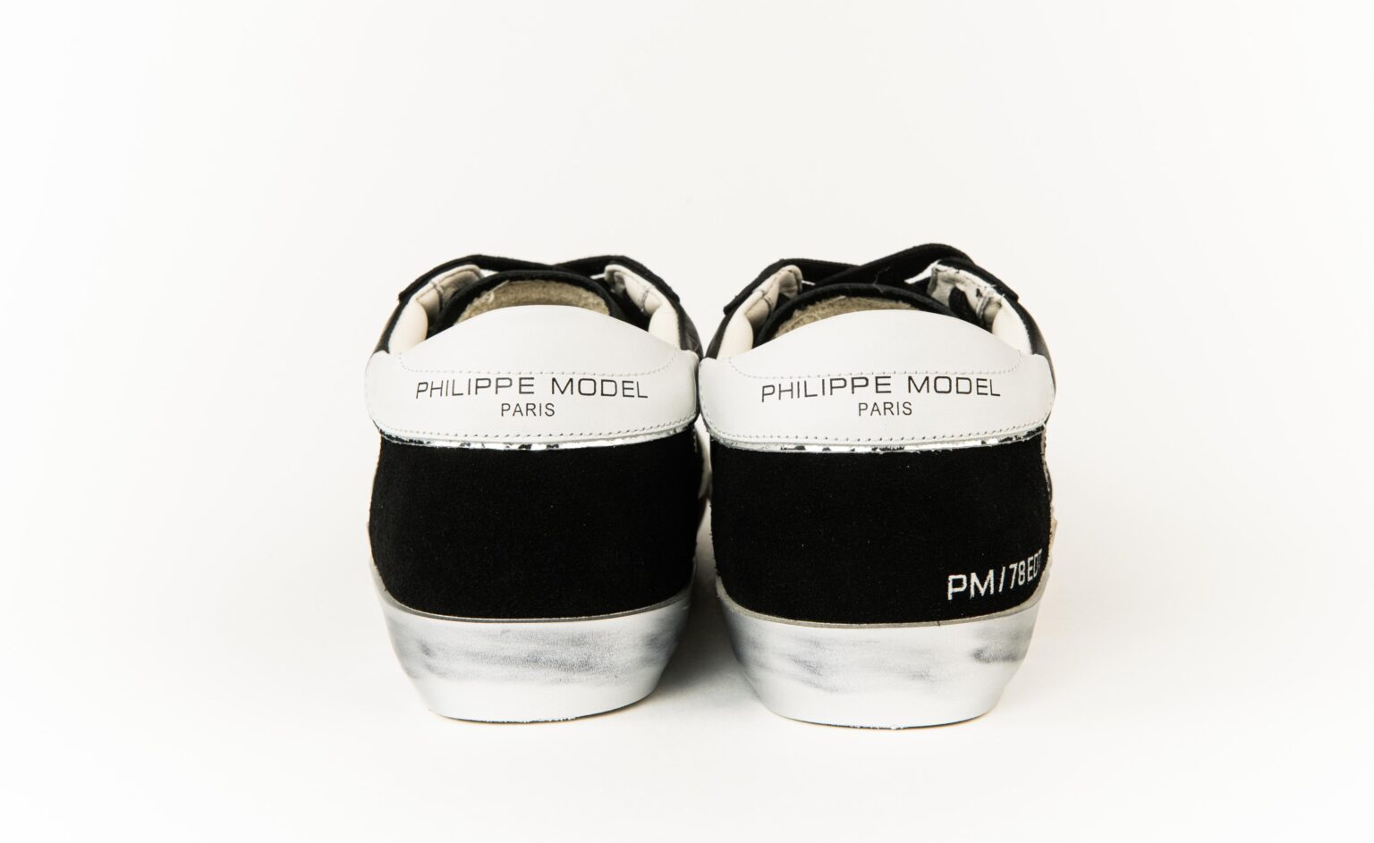 Philippe Model Black Low Top Sneakers - Size.ge
